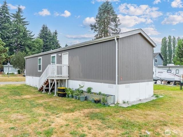 1112 S Yew St, Centralia, WA 98531