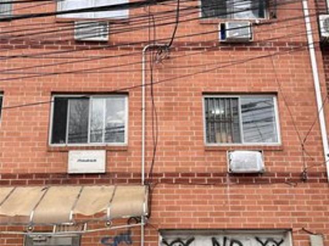 1112 th Ave, Corona, NY 11368
