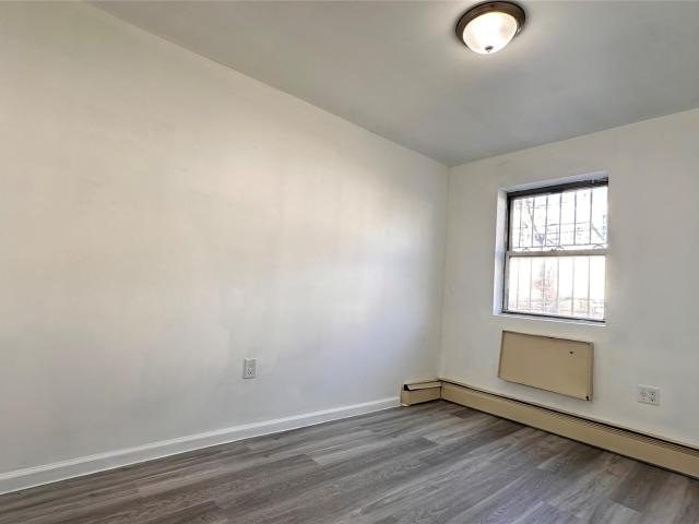 1112 th Avenue