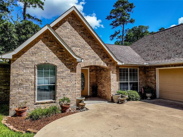 1112 Tiel Way