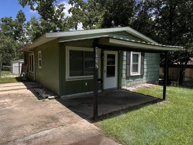1112 Westwood Dr, Leesville, LA 71446