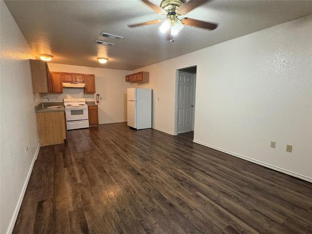1112 Williams Avenue # D