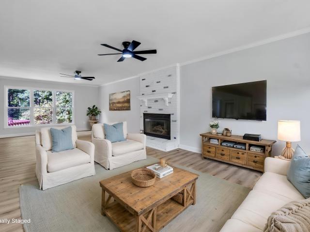 1112 Willow Branch Drive