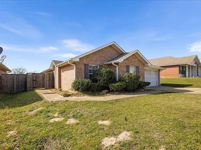 1112 Woodlands Park Drive
