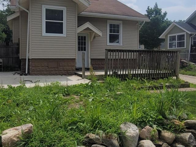 1112 Woodsum Street