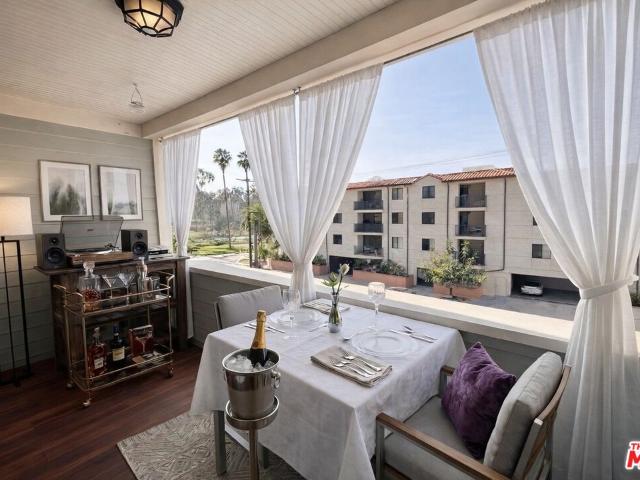 1112 1/2 Echo Park Ave, Los Angeles, CA 90026 | MLS #26670 | Compass