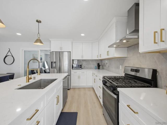 11131 Tyrolean Way, San Diego, CA 92126 | MLS #260008