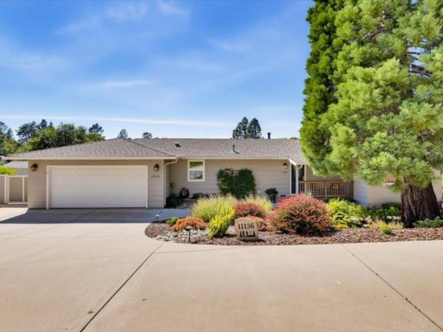 11136 Torrey Pines Dr, Auburn, CA 95602