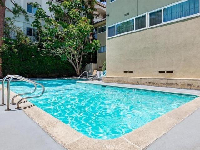 11138 Aqua Vista Street