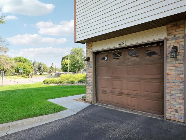 11139 Edgewood Circle N