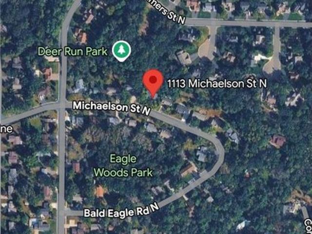 1113 Michaelson St N, Hudson, WI 54016
