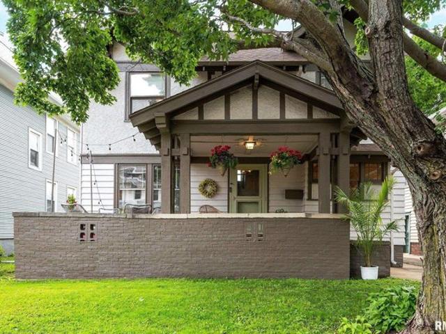 1113 N Elmwood Ave, Peoria, IL 61606