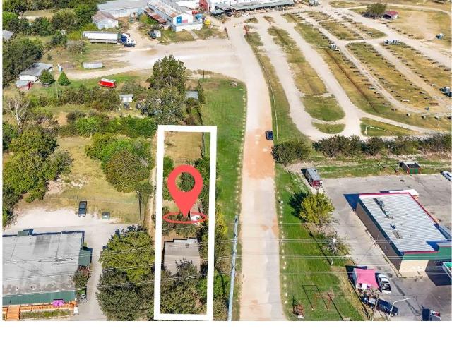 1113 N Old Highway 81