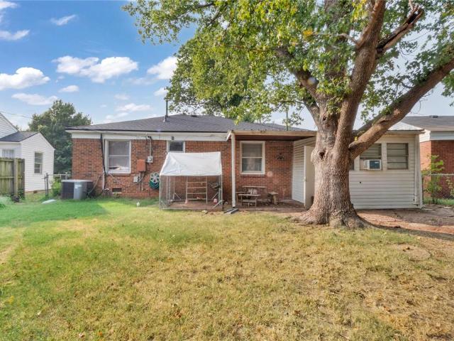 1113 N Redbud Drive