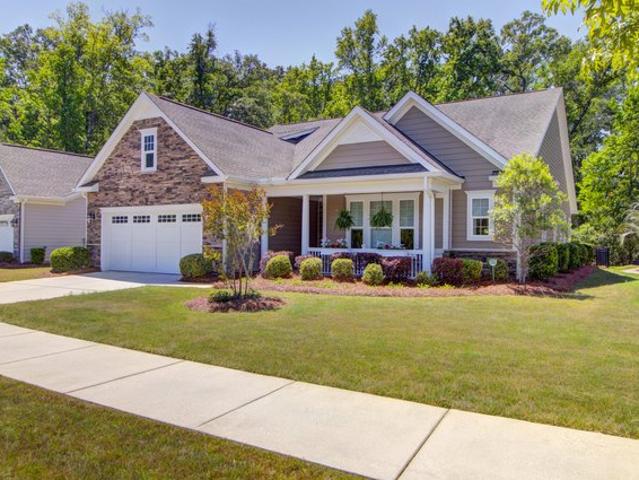 1113 Old Field Dr, Summerville, SC 29483