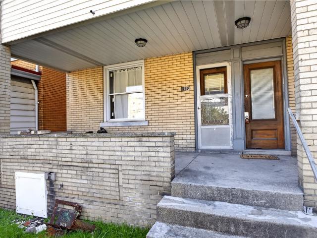 1113 Broadway Ave