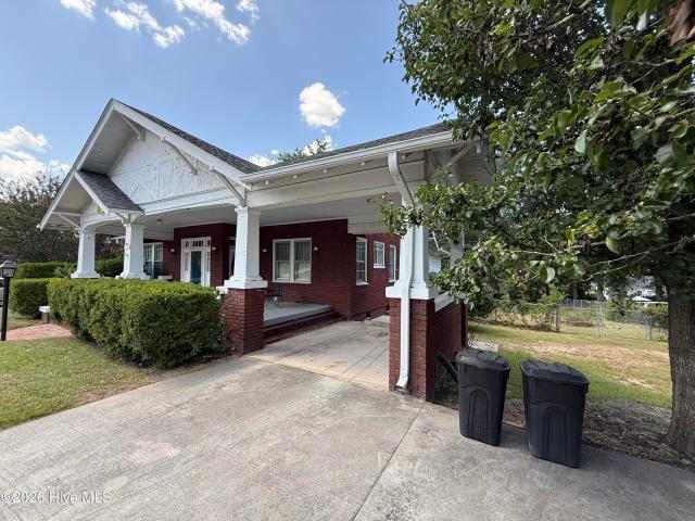 1113 Fayetteville Road
