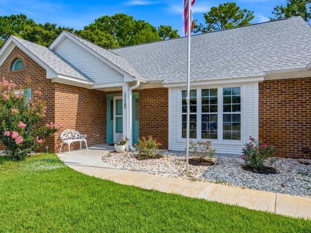 1113 Fox Sparrow Dr, Murrells Inlet, SC 29576