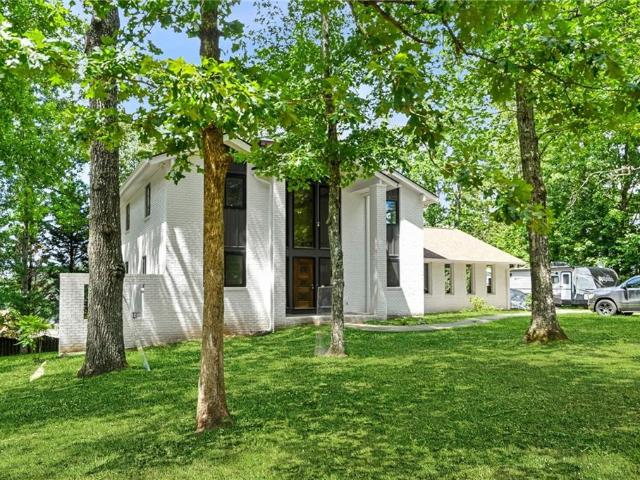 1113 Honeysuckle Drive