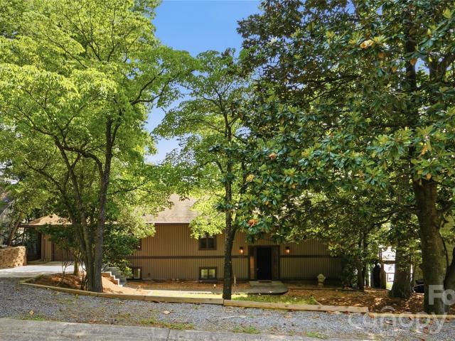 1113 Palmyra Drive