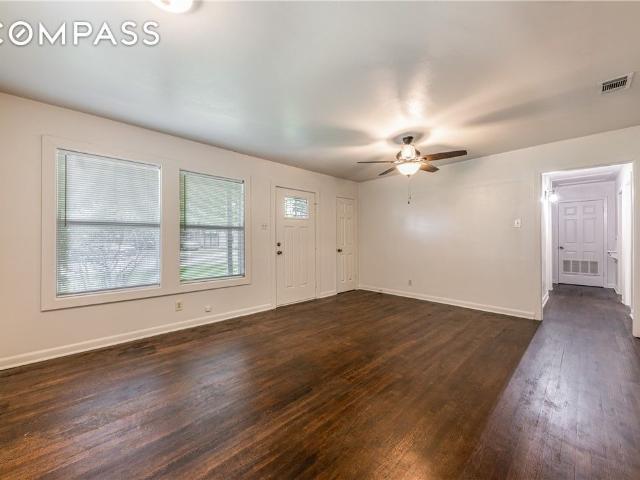 1113 Sycamore St, San Marcos, TX