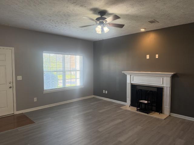 1113 Shire Dr