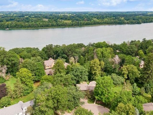 1113 th Street Ct N, Lake Elmo, MN 55042