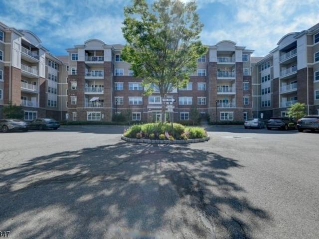 1113 Warrens Way, Wanaque, NJ 07465
