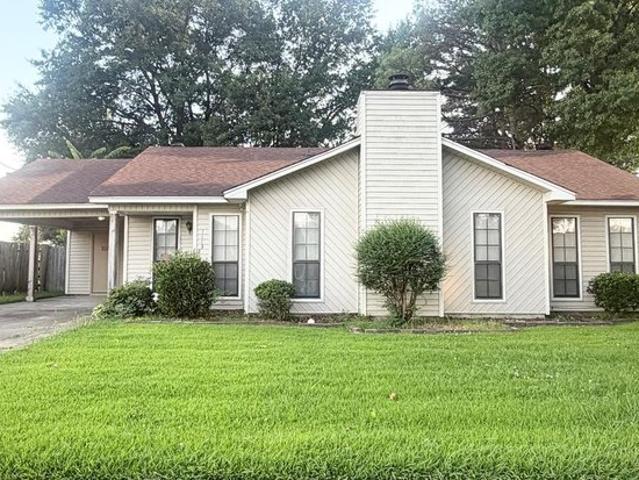 1113 We Catt St, West Memphis, AR 72301