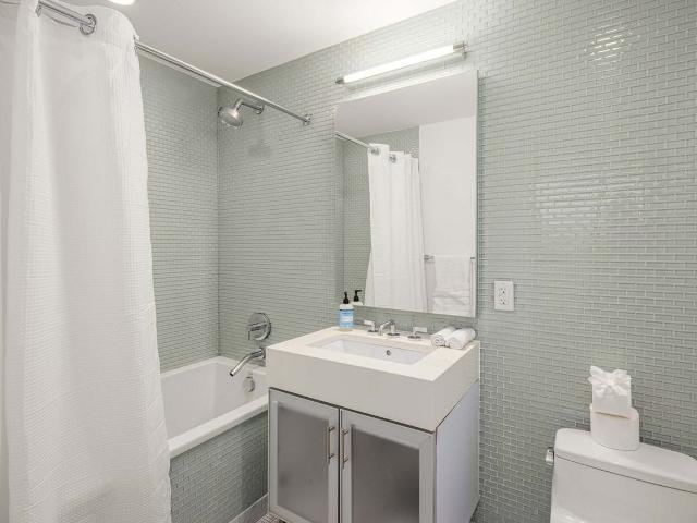 1113 York Avenue Studio Apartment for Rent at 1113 York Ave #1323905P, New York, NY 10065 Upper East Side