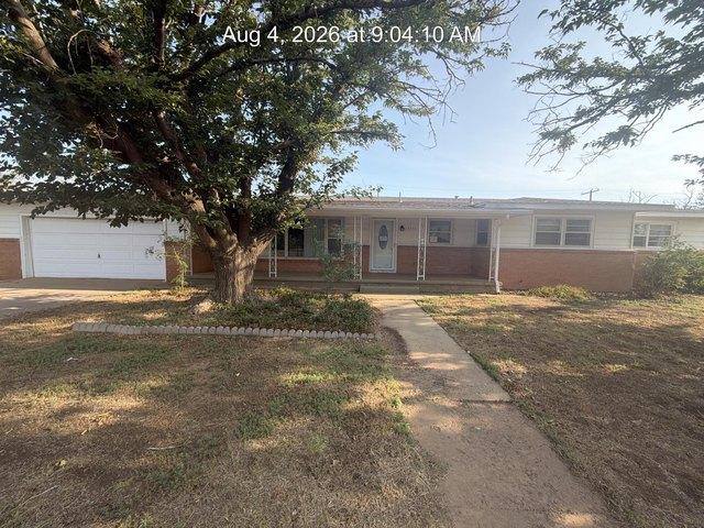 1113 16th St, Ralls, TX 79357