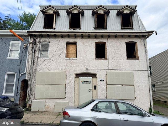 1113 1 Upland St, Chester, PA 19013