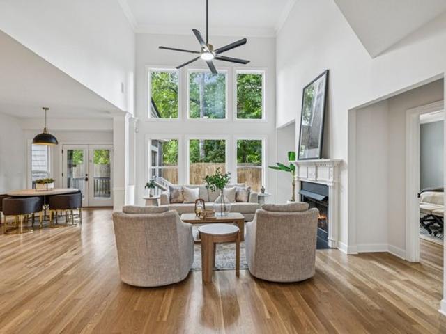 1113B Biltmore Dr, Nashville, TN 37204