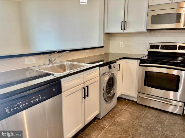 111 00 S 15th St, Unit P206, Philadelphia, PA 19102 | MLS #PAPH2602 | Compass