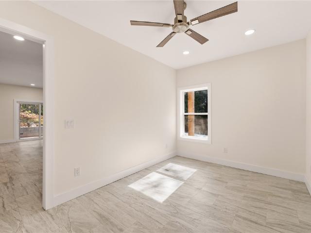 111 & 113 Shannandoah Drive