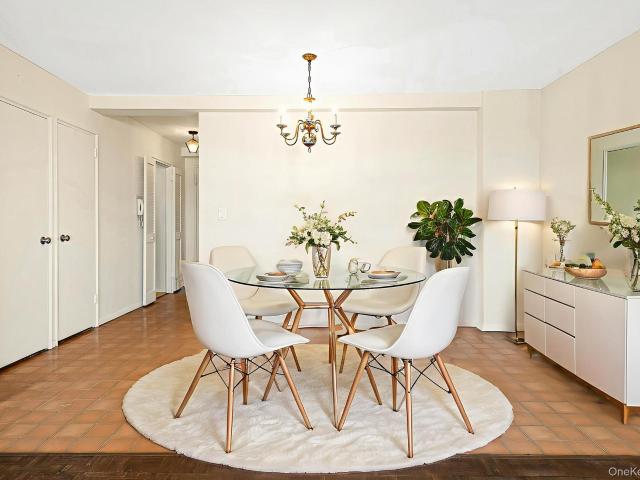 111 2 rd Avenue 10J