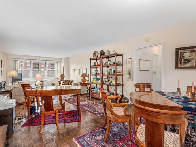 111 2 rd Avenue, Queens, NY