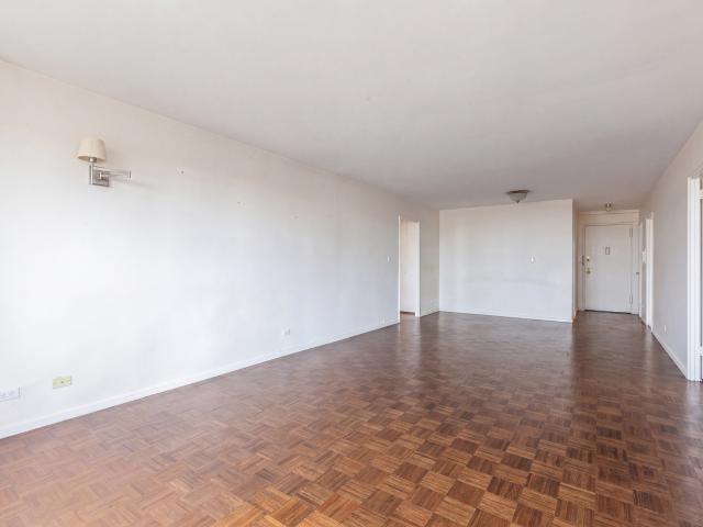 111 2 rd Avenue, Queens, NY