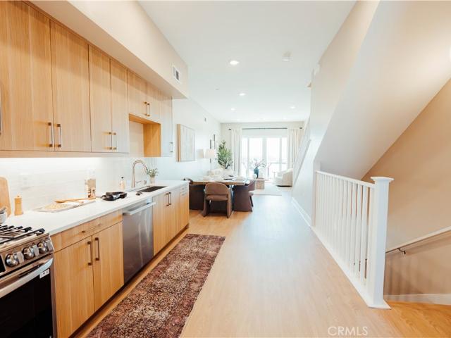 111 2nd Street N 19