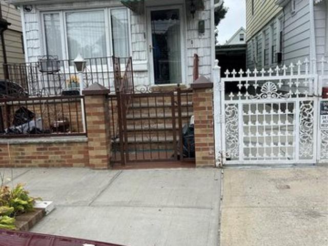 111 58 st, South Ozone Park, NY 11420