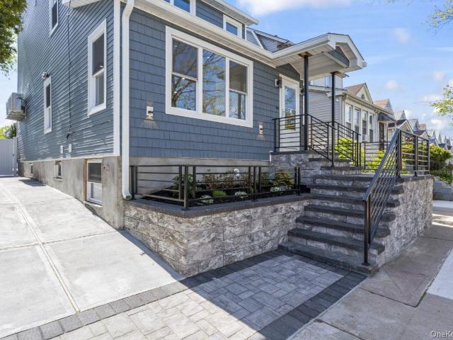 111 68 th Street