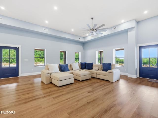 111 County Road 207