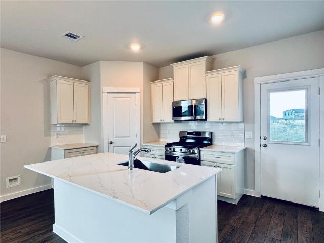 111 County Road 5102 B