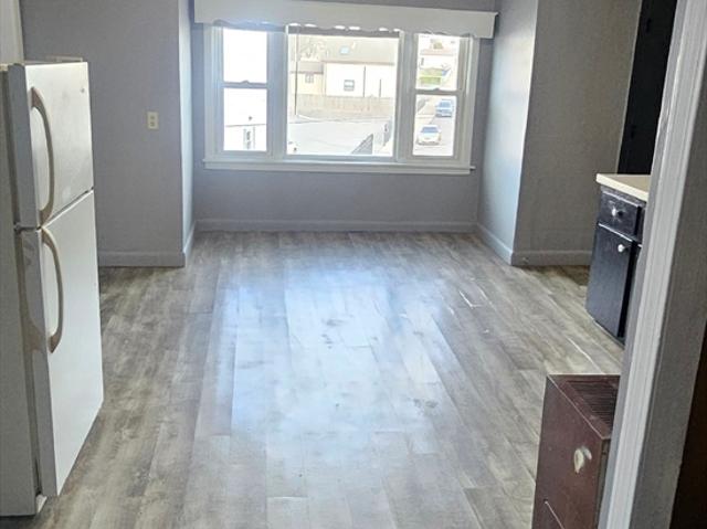 111 Covel St, Unit 3, Fall River, MA 02723 | MLS #73500