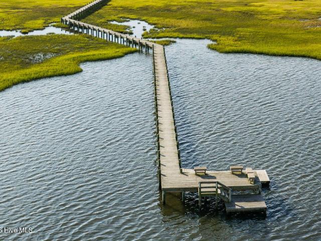 111 Coastal Cay