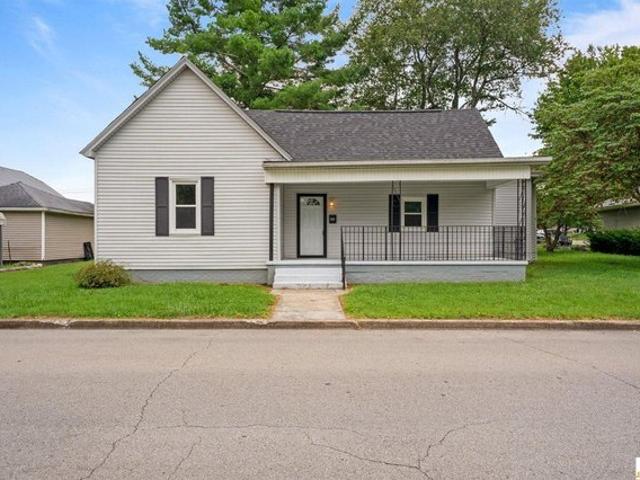 111 Comer Ave, Horse Cave, KY 42749