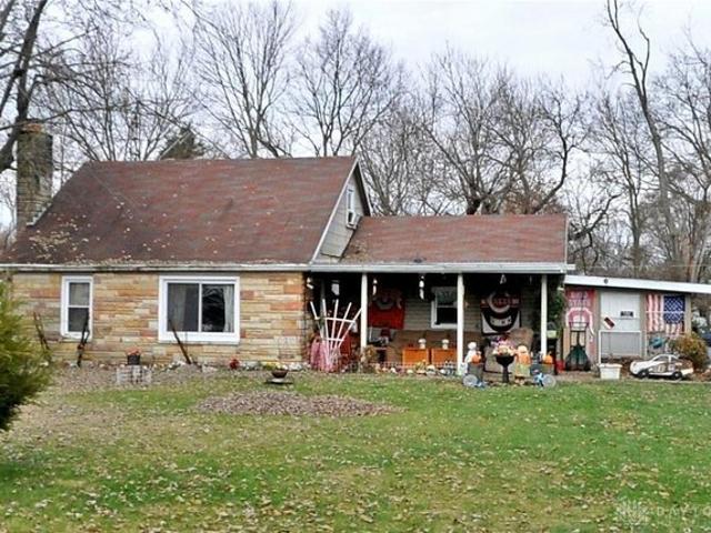 111 Cain St, New Lebanon, OH 45345