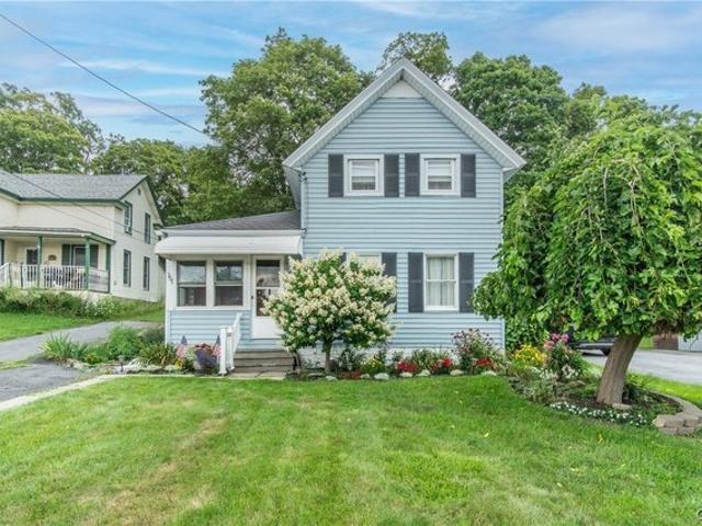 111 Canal St, Dexter, NY 13634