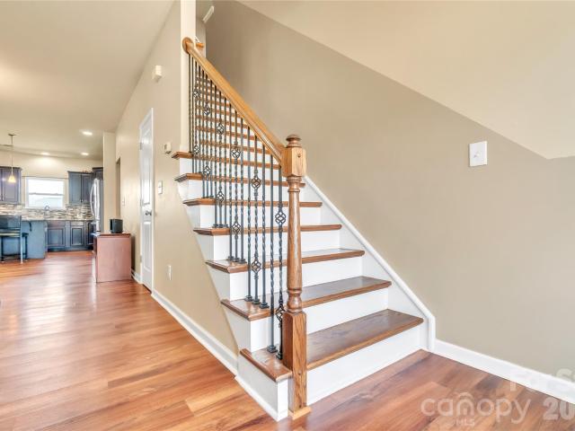 111 Canter Lane