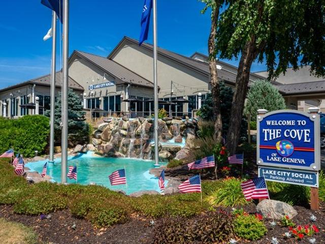 111 Center St Unit 263, Lake Geneva, WI 53147